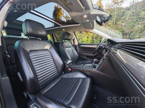 Grey Volkswagen Passat Alltrack 2016 in Jurmala, with an engine capacity of 2.00 L and mileage of 252 thousand km for 13300 €, photo 11 on AUTOMOTO.COM.LV