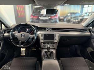 Pelēks Volkswagen Passat Alltrack 2016 Klaipėda, ar dzinēja tilpumu 2.00 L un nobraukumu 139 tūkst. km par 15950 €, foto 12 vietnē AUTOMOTO.COM.LV
