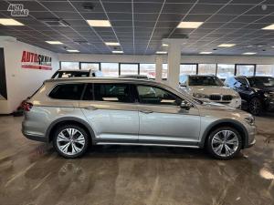 Pelēks Volkswagen Passat Alltrack 2016 Klaipėda, ar dzinēja tilpumu 2.00 L un nobraukumu 139 tūkst. km par 15950 €, foto 24 vietnē AUTOMOTO.COM.LV