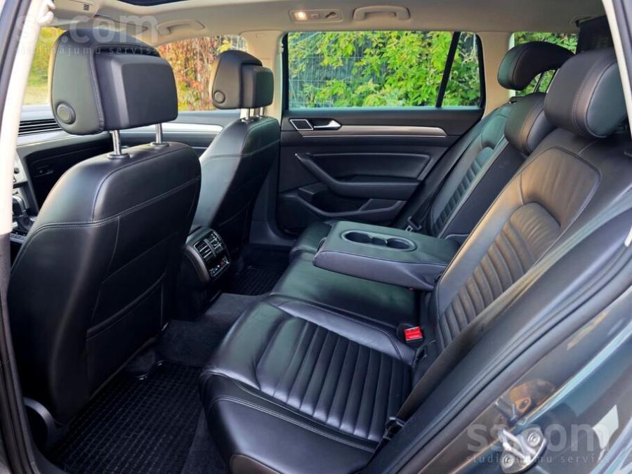 Pelēks Volkswagen Passat Alltrack 2016 Jūrmala, ar dzinēja tilpumu 2.00 L un nobraukumu 260 tūkst. km par 12900 €, foto 16 vietnē AUTOMOTO.COM.LV