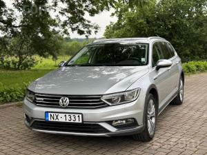 Grey Volkswagen Passat Alltrack 2016 in Valmiera, with an engine capacity of 2.00 L and mileage of 270 thousand km for 10000 €, photo  on AUTOMOTO.COM.LV