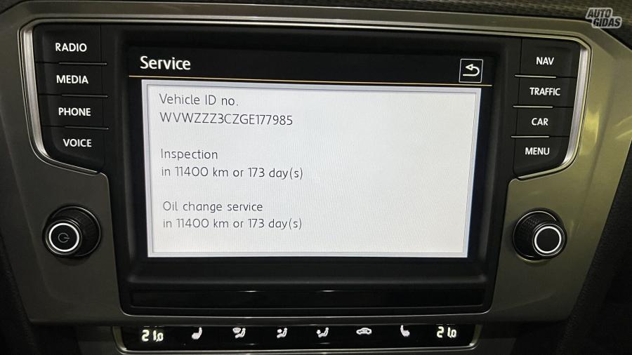 Grey Volkswagen Passat Alltrack 2016 in Vilnius, with an engine capacity of 2.00 L and mileage of 250 thousand km for 12000 €, photo 23 on AUTOMOTO.COM.LV