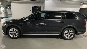 Серый Фольксваген Пассат Альтрак 2016 в Вильнюс, объемом двигателя 2.00 л и пробегом 250 тыс. км за 12000 €, фото 7 на AUTOMOTO.COM.LV