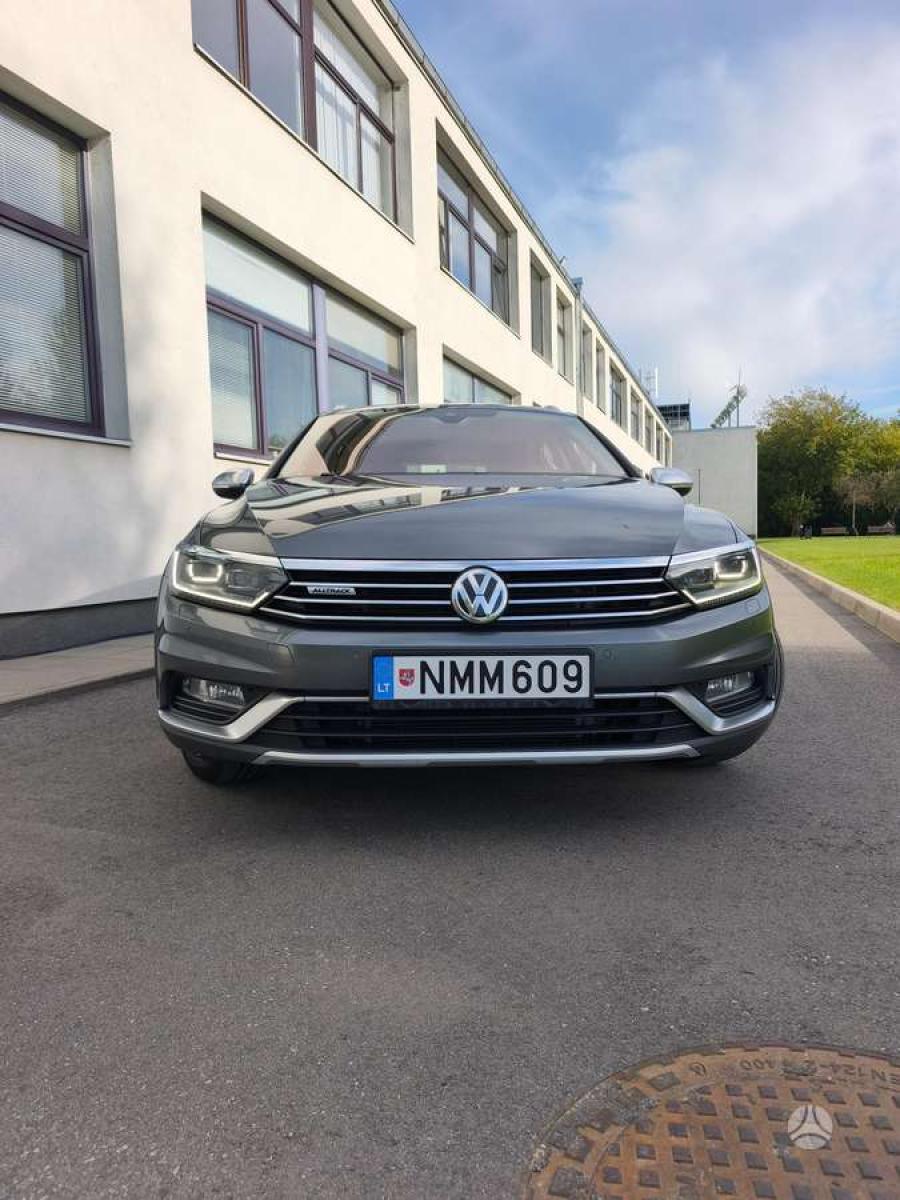 Pelēks Volkswagen Passat Alltrack 2016 Kauņa, ar dzinēja tilpumu 2.00 L un nobraukumu 303 tūkst. km par 11900 €, foto 4 vietnē AUTOMOTO.COM.LV