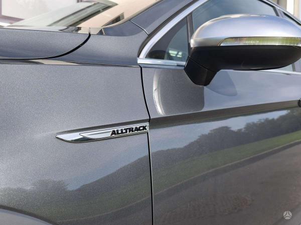 Pelēks Volkswagen Passat Alltrack 2016 Kauņa, ar dzinēja tilpumu 2.00 L un nobraukumu 303 tūkst. km par 11900 €, foto 6 vietnē AUTOMOTO.COM.LV