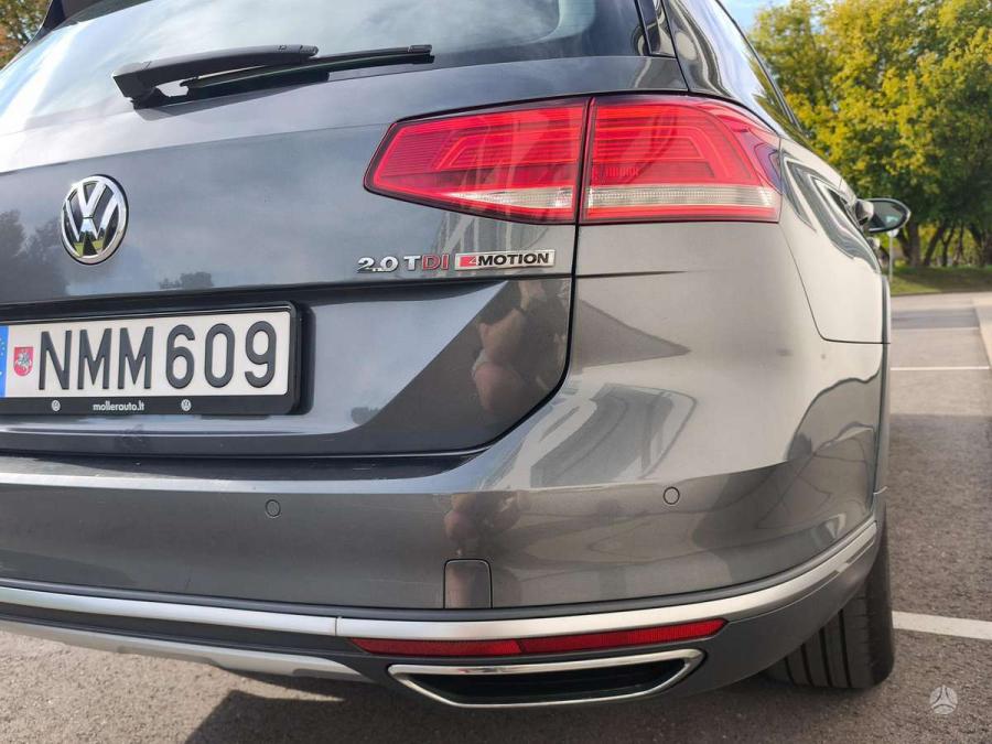 Pelēks Volkswagen Passat Alltrack 2016 Kauņa, ar dzinēja tilpumu 2.00 L un nobraukumu 303 tūkst. km par 11900 €, foto 11 vietnē AUTOMOTO.COM.LV