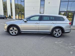 Pelēks Volkswagen Passat Alltrack 2017 Kauņa, ar dzinēja tilpumu 2.00 L un nobraukumu 299 tūkst. km par 13700 €, foto 6 vietnē AUTOMOTO.COM.LV