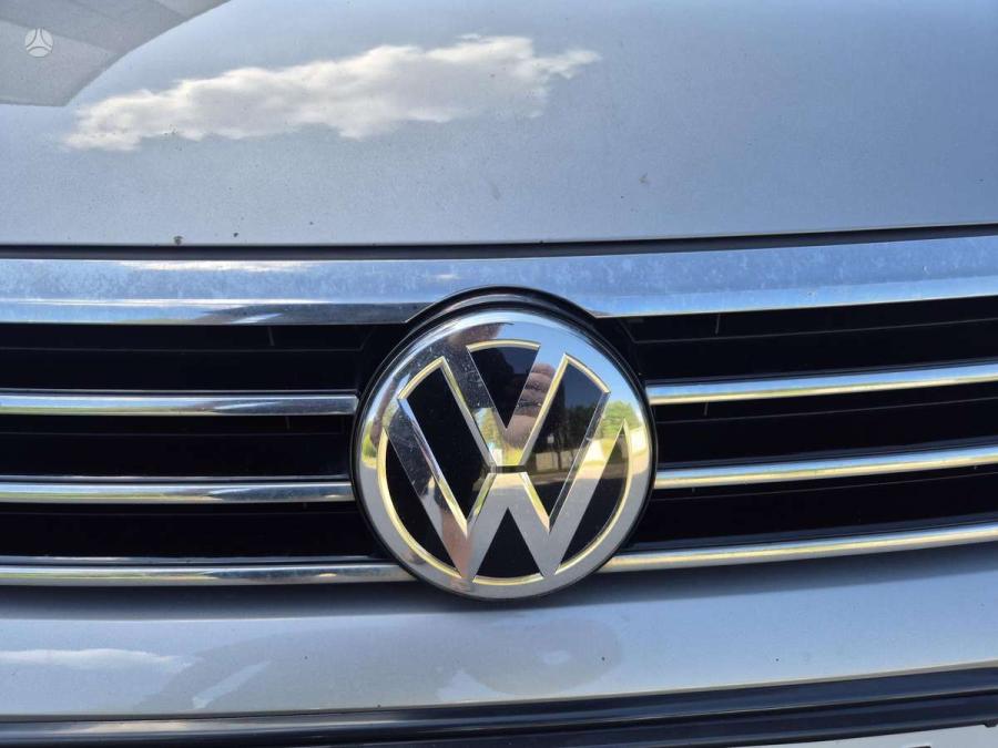 Pelēks Volkswagen Passat Alltrack 2017 Kauņa, ar dzinēja tilpumu 2.00 L un nobraukumu 299 tūkst. km par 13700 €, foto 31 vietnē AUTOMOTO.COM.LV