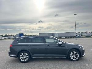Pelēks Volkswagen Passat Alltrack 2017 Viļņa, ar dzinēja tilpumu 1.97 L un nobraukumu 309 tūkst. km par 15500 €, foto 6 vietnē AUTOMOTO.COM.LV