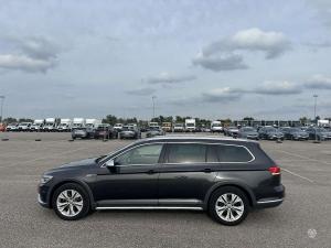 Pelēks Volkswagen Passat Alltrack 2017 Viļņa, ar dzinēja tilpumu 1.97 L un nobraukumu 309 tūkst. km par 15500 €, foto 14 vietnē AUTOMOTO.COM.LV