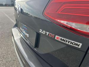 Pelēks Volkswagen Passat Alltrack 2017 Viļņa, ar dzinēja tilpumu 1.97 L un nobraukumu 309 tūkst. km par 15500 €, foto 17 vietnē AUTOMOTO.COM.LV