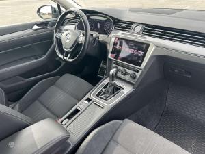 Pelēks Volkswagen Passat Alltrack 2017 Viļņa, ar dzinēja tilpumu 1.97 L un nobraukumu 309 tūkst. km par 15500 €, foto 22 vietnē AUTOMOTO.COM.LV