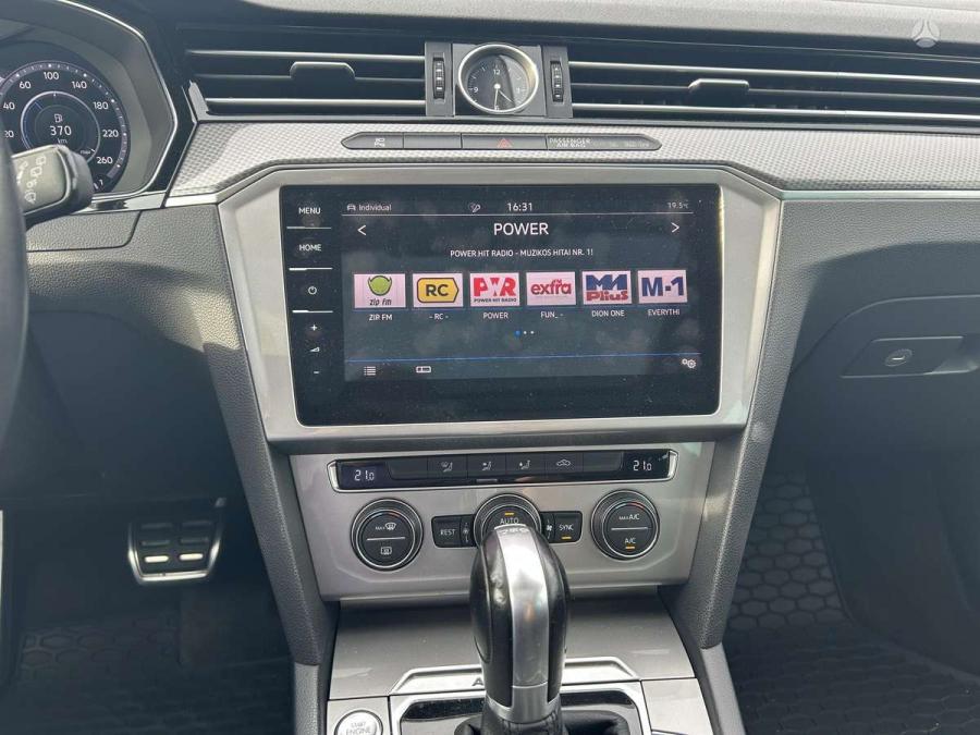 Pelēks Volkswagen Passat Alltrack 2017 Viļņa, ar dzinēja tilpumu 1.97 L un nobraukumu 309 tūkst. km par 15500 €, foto 28 vietnē AUTOMOTO.COM.LV