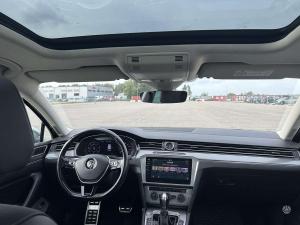 Pelēks Volkswagen Passat Alltrack 2017 Viļņa, ar dzinēja tilpumu 1.97 L un nobraukumu 309 tūkst. km par 15500 €, foto 34 vietnē AUTOMOTO.COM.LV