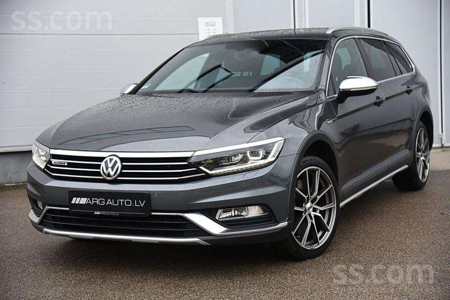 Grey Volkswagen Passat Alltrack 2017 in Tukums, with an engine capacity of 2.00 L and mileage of 267 thousand km for 13990 €, photo 6 on AUTOMOTO.COM.LV