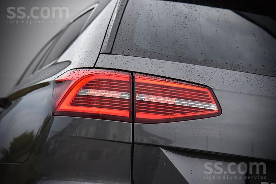 Grey Volkswagen Passat Alltrack 2017 in Tukums, with an engine capacity of 2.00 L and mileage of 267 thousand km for 13990 €, photo 8 on AUTOMOTO.COM.LV