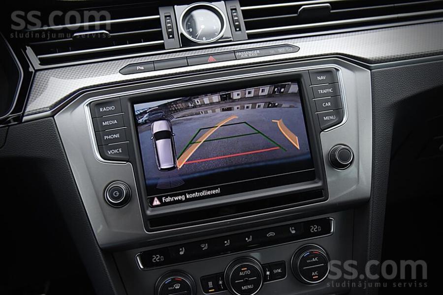 Grey Volkswagen Passat Alltrack 2017 in Tukums, with an engine capacity of 2.00 L and mileage of 267 thousand km for 13990 €, photo 15 on AUTOMOTO.COM.LV