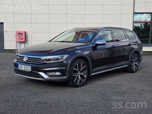 Pelēks Volkswagen Passat Alltrack 2018 Rīga, ar dzinēja tilpumu 2.00 L un nobraukumu 262 tūkst. km par 12700 €, foto  vietnē AUTOMOTO.COM.LV