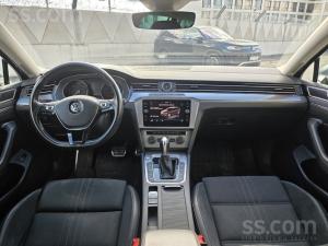 Pelēks Volkswagen Passat Alltrack 2018 Rīga, ar dzinēja tilpumu 2.00 L un nobraukumu 262 tūkst. km par 12700 €, foto 6 vietnē AUTOMOTO.COM.LV