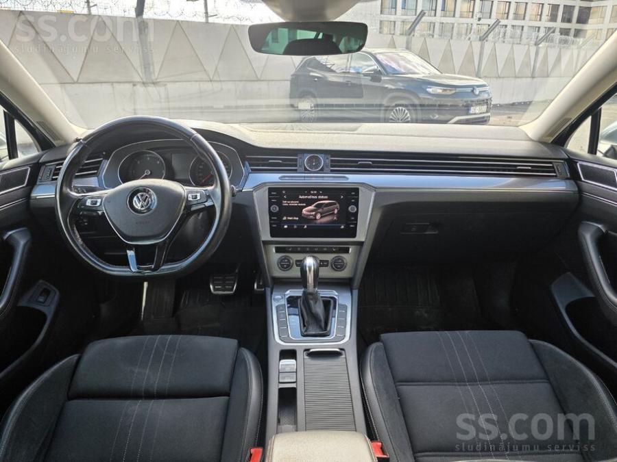 Pelēks Volkswagen Passat Alltrack 2018 Rīga, ar dzinēja tilpumu 2.00 L un nobraukumu 262 tūkst. km par 12700 €, foto 6 vietnē AUTOMOTO.COM.LV