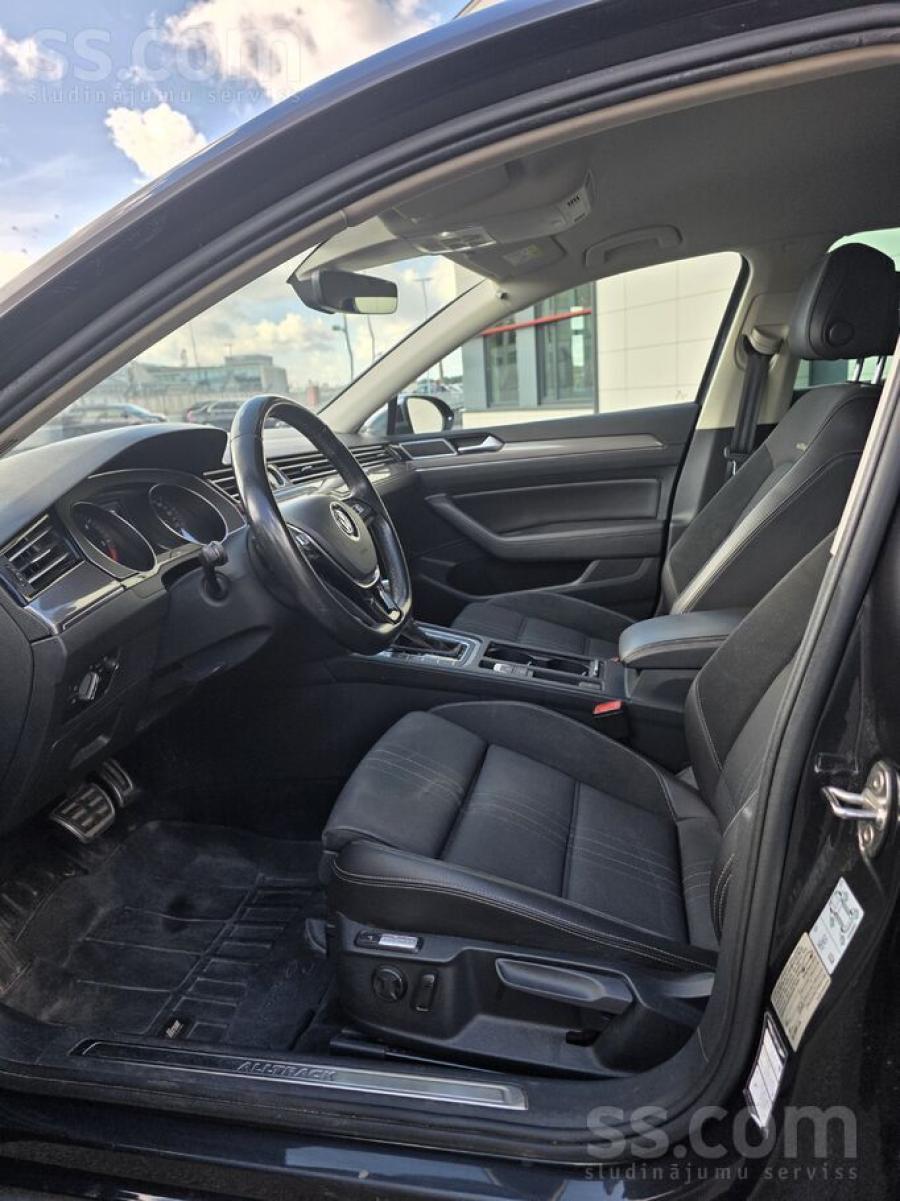 Pelēks Volkswagen Passat Alltrack 2018 Rīga, ar dzinēja tilpumu 2.00 L un nobraukumu 262 tūkst. km par 12700 €, foto 7 vietnē AUTOMOTO.COM.LV