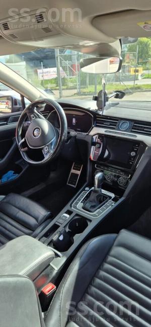 Pelēks Volkswagen Passat Alltrack 2018 Aizkraukle, ar dzinēja tilpumu 2.00 L un nobraukumu 222 tūkst. km par 13000 €, foto 4 vietnē AUTOMOTO.COM.LV