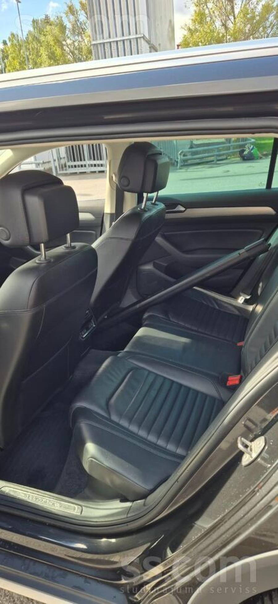 Pelēks Volkswagen Passat Alltrack 2018 Aizkraukle, ar dzinēja tilpumu 2.00 L un nobraukumu 222 tūkst. km par 13000 €, foto 5 vietnē AUTOMOTO.COM.LV