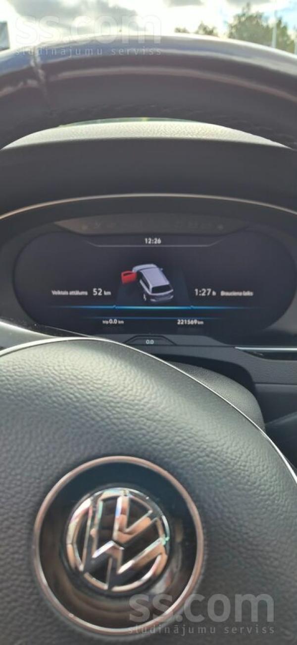 Pelēks Volkswagen Passat Alltrack 2018 Aizkraukle, ar dzinēja tilpumu 2.00 L un nobraukumu 222 tūkst. km par 13000 €, foto 6 vietnē AUTOMOTO.COM.LV