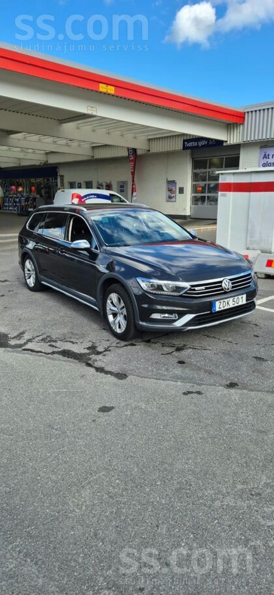 Pelēks Volkswagen Passat Alltrack 2018 Aizkraukle, ar dzinēja tilpumu 2.00 L un nobraukumu 222 tūkst. km par 13000 €, foto 9 vietnē AUTOMOTO.COM.LV