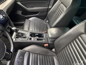 Grey Volkswagen Passat Alltrack 2019 in Avizieniai, with an engine capacity of 2.00 L and mileage of 157 thousand km for 18900 €, photo 25 on AUTOMOTO.COM.LV