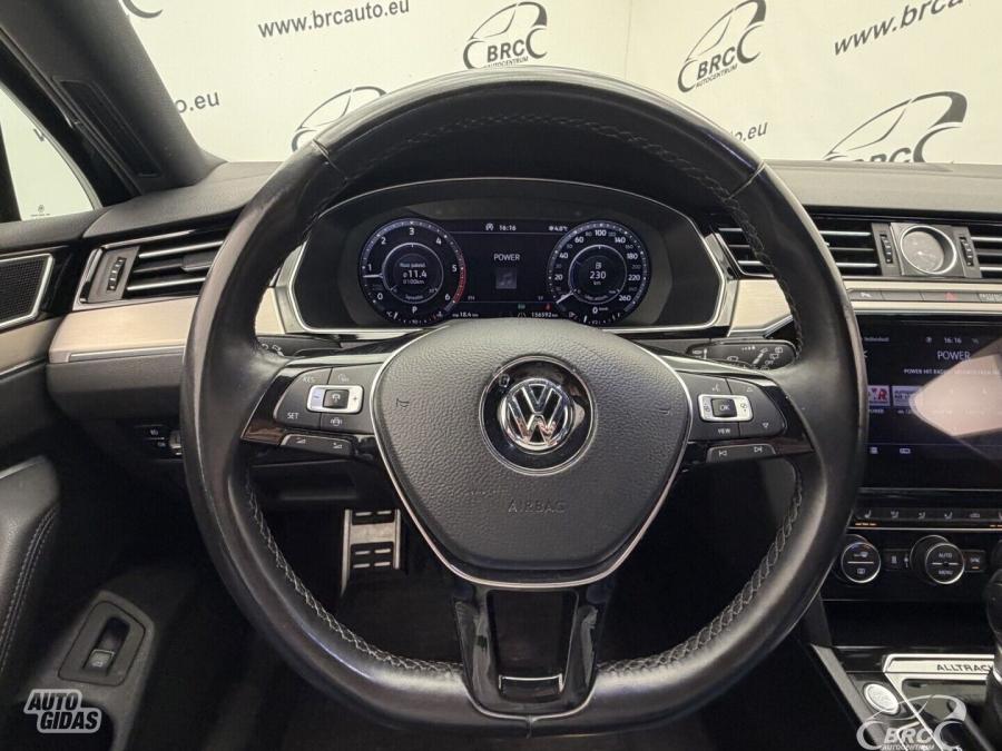 Grey Volkswagen Passat Alltrack 2019 in Avizieniai, with an engine capacity of 2.00 L and mileage of 157 thousand km for 18900 €, photo 32 on AUTOMOTO.COM.LV