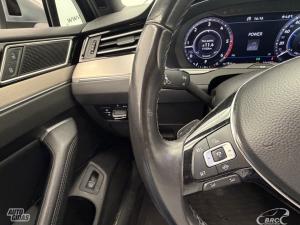 Grey Volkswagen Passat Alltrack 2019 in Avizieniai, with an engine capacity of 2.00 L and mileage of 157 thousand km for 18900 €, photo 36 on AUTOMOTO.COM.LV