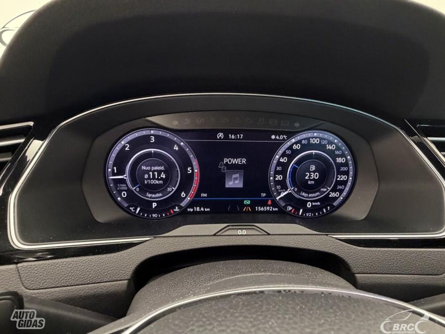 Grey Volkswagen Passat Alltrack 2019 in Avizieniai, with an engine capacity of 2.00 L and mileage of 157 thousand km for 18900 €, photo 37 on AUTOMOTO.COM.LV