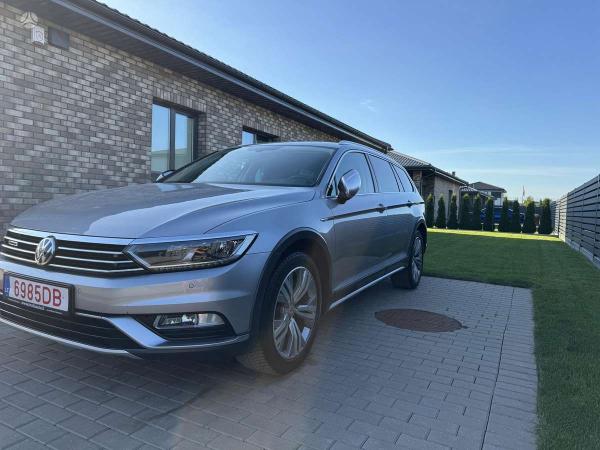 Pelēks Volkswagen Passat Alltrack 2019 Kauņa, ar dzinēja tilpumu 2.00 L un nobraukumu 294 tūkst. km par 12659 €, foto 2 vietnē AUTOMOTO.COM.LV