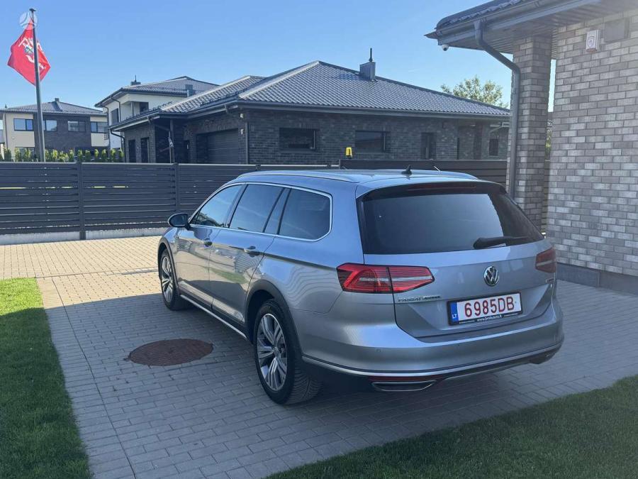 Pelēks Volkswagen Passat Alltrack 2019 Kauņa, ar dzinēja tilpumu 2.00 L un nobraukumu 294 tūkst. km par 12659 €, foto 8 vietnē AUTOMOTO.COM.LV