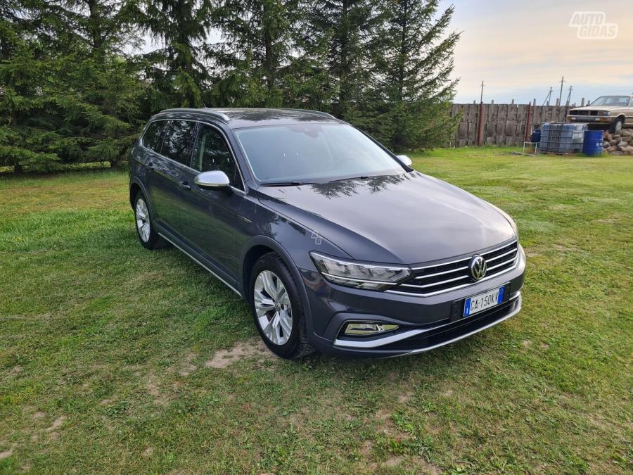 Pelēks Volkswagen Passat Alltrack 2020 Kauņa, ar dzinēja tilpumu 2.00 L un nobraukumu 188 tūkst. km par 17300 €, foto 4 vietnē AUTOMOTO.COM.LV