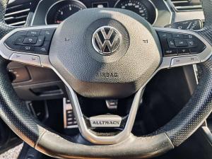 Pelēks Volkswagen Passat Alltrack 2020 Utena, ar dzinēja tilpumu 1.97 L un nobraukumu 118 tūkst. km par 16350 €, foto 3 vietnē AUTOMOTO.COM.LV
