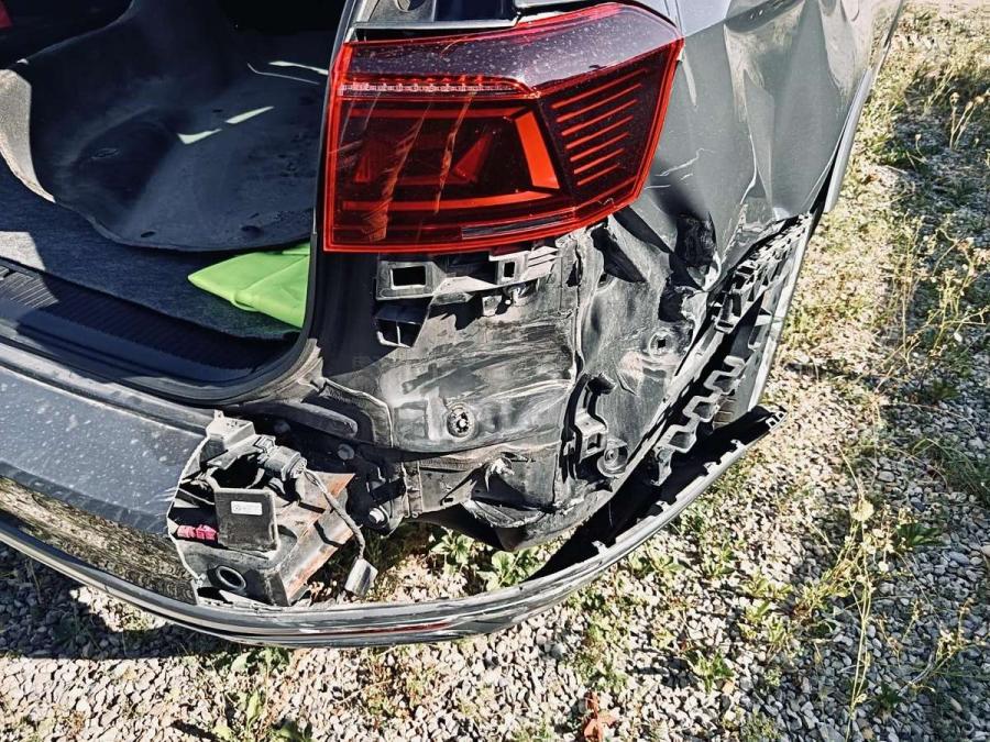 Pelēks Volkswagen Passat Alltrack 2020 Utena, ar dzinēja tilpumu 1.97 L un nobraukumu 118 tūkst. km par 16350 €, foto 24 vietnē AUTOMOTO.COM.LV