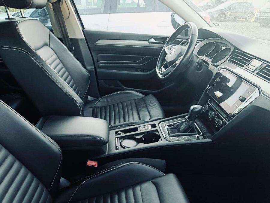 Pelēks Volkswagen Passat Alltrack 2020 Utena, ar dzinēja tilpumu 1.97 L un nobraukumu 118 tūkst. km par 16350 €, foto 27 vietnē AUTOMOTO.COM.LV