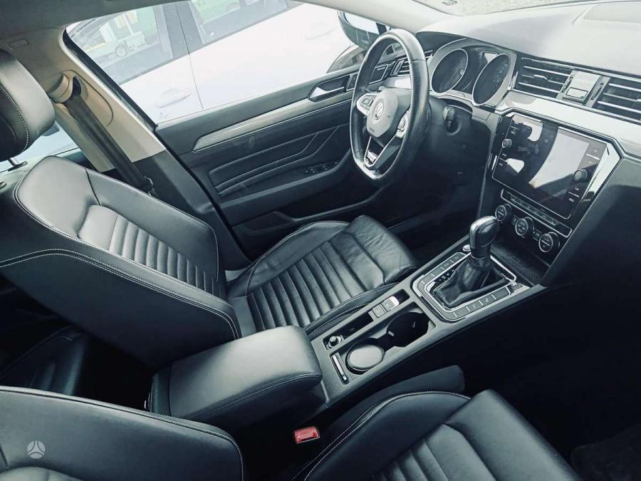 Pelēks Volkswagen Passat Alltrack 2020 Utena, ar dzinēja tilpumu 1.97 L un nobraukumu 118 tūkst. km par 16350 €, foto 29 vietnē AUTOMOTO.COM.LV
