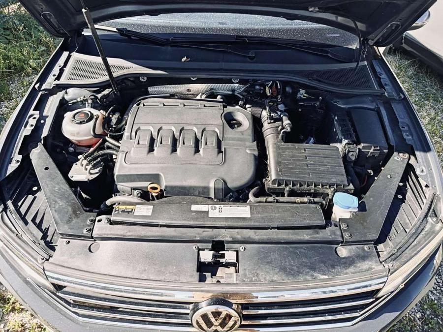 Pelēks Volkswagen Passat Alltrack 2020 Utena, ar dzinēja tilpumu 1.97 L un nobraukumu 118 tūkst. km par 16350 €, foto 33 vietnē AUTOMOTO.COM.LV