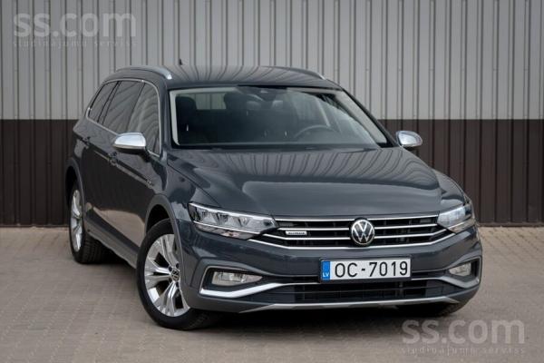 Grey Volkswagen Passat Alltrack 2021 in Tukums, with an engine capacity of 2.00 L and mileage of 168 thousand km for 21450 €, photo 1 on AUTOMOTO.COM.LV