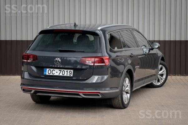 Grey Volkswagen Passat Alltrack 2021 in Tukums, with an engine capacity of 2.00 L and mileage of 168 thousand km for 21450 €, photo 7 on AUTOMOTO.COM.LV