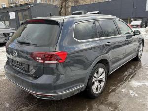 Pelēks Volkswagen Passat Alltrack 2021 Viļņa, ar dzinēja tilpumu 1.97 L un nobraukumu 197 tūkst. km par 16999 €, foto 3 vietnē AUTOMOTO.COM.LV