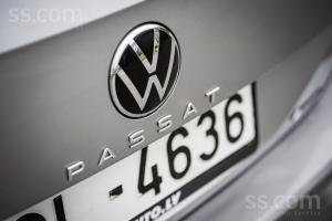 Grey Volkswagen Passat Alltrack 2022 in Riga, with an engine capacity of 2.00 L and mileage of 243 thousand km for 17500 €, photo 9 on AUTOMOTO.COM.LV