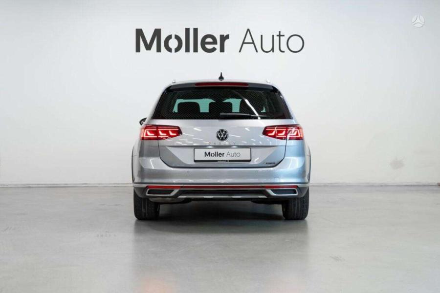 Pelēks Volkswagen Passat Alltrack 2022 Viļņa, ar dzinēja tilpumu 2.00 L un nobraukumu 152 tūkst. km par 24900 €, foto 7 vietnē AUTOMOTO.COM.LV