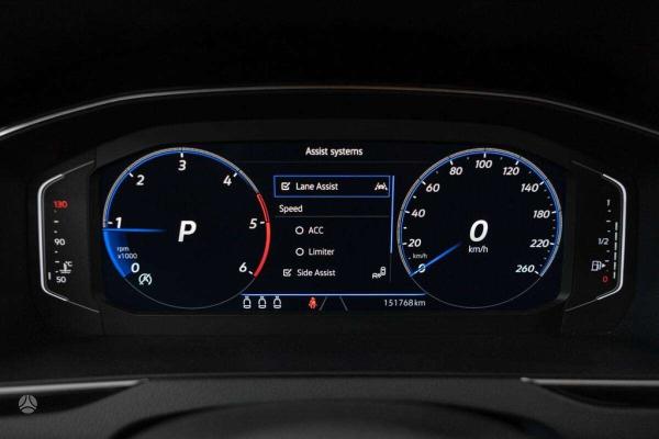 Pelēks Volkswagen Passat Alltrack 2022 Viļņa, ar dzinēja tilpumu 2.00 L un nobraukumu 152 tūkst. km par 24900 €, foto 10 vietnē AUTOMOTO.COM.LV
