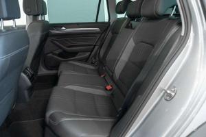 Pelēks Volkswagen Passat Alltrack 2022 Viļņa, ar dzinēja tilpumu 2.00 L un nobraukumu 152 tūkst. km par 24900 €, foto 20 vietnē AUTOMOTO.COM.LV