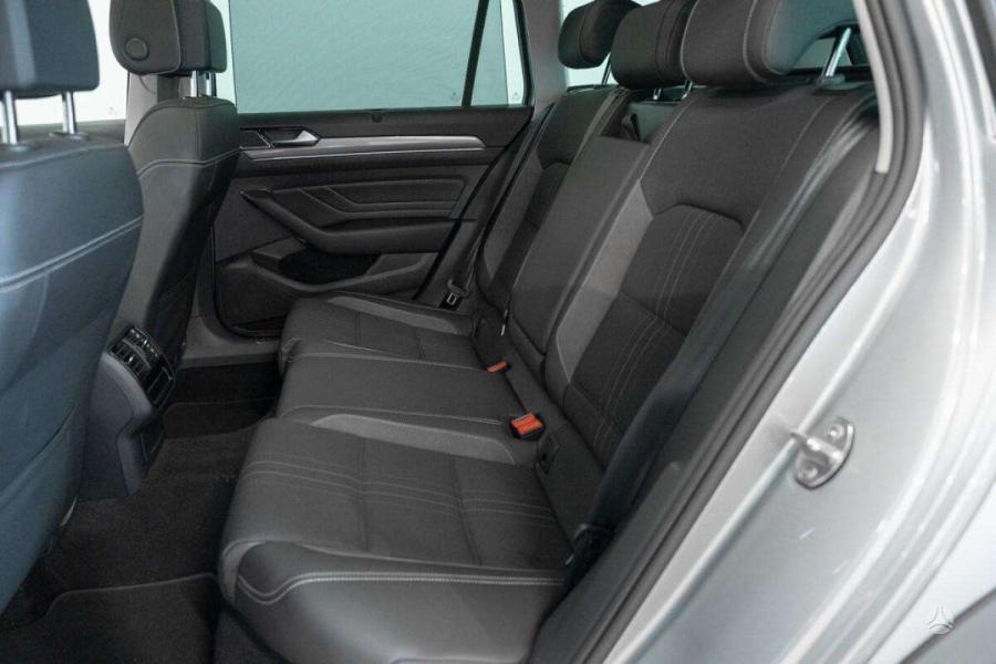 Pelēks Volkswagen Passat Alltrack 2022 Viļņa, ar dzinēja tilpumu 2.00 L un nobraukumu 152 tūkst. km par 24900 €, foto 20 vietnē AUTOMOTO.COM.LV