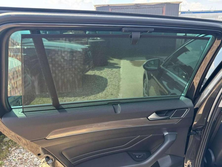 Grey Volkswagen Passat Alltrack 2022 in Vilnius, with an engine capacity of 2.00 L and mileage of 137 thousand km for 24200 €, photo 17 on AUTOMOTO.COM.LV